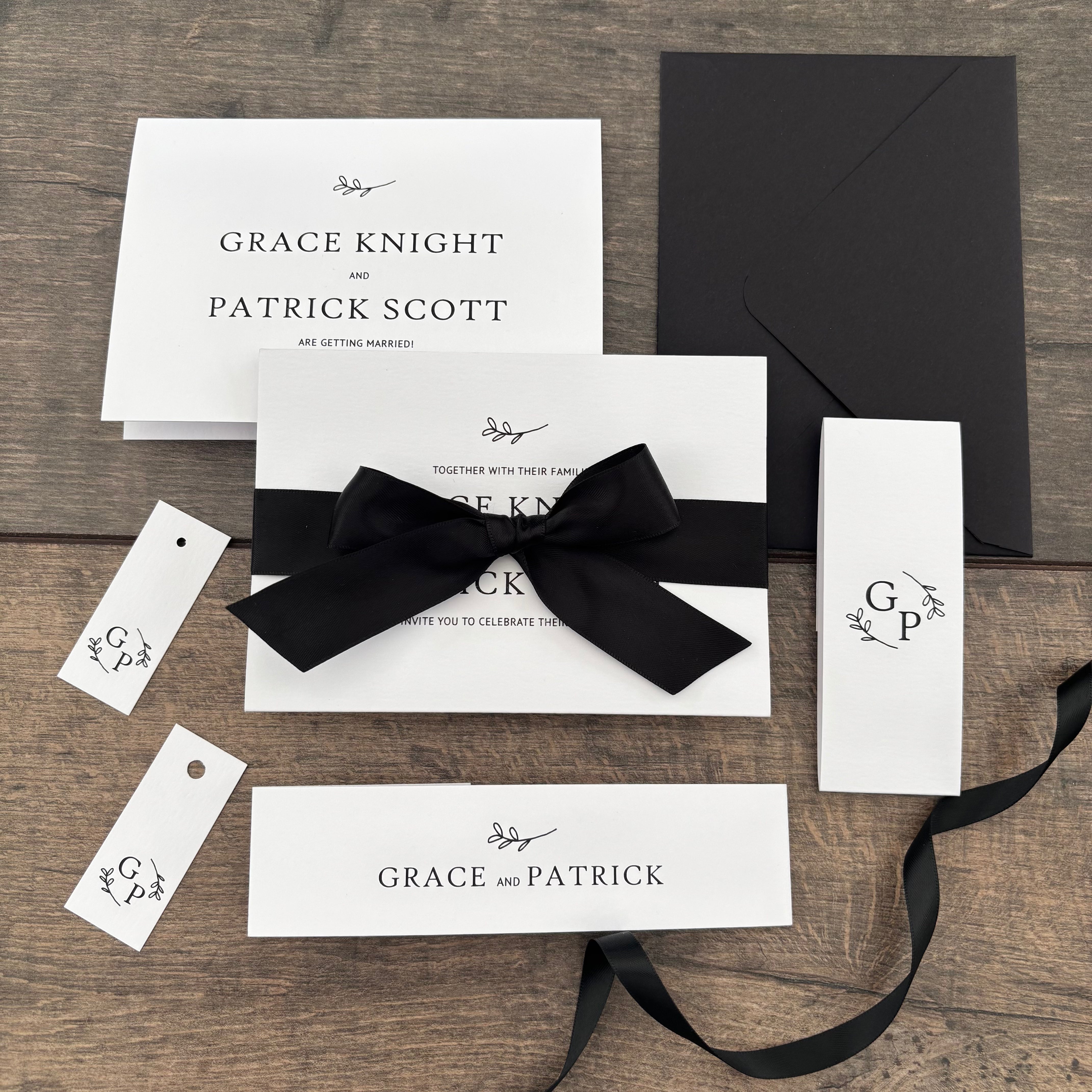 Grace Concertina Invitation – THEIA ROCKS